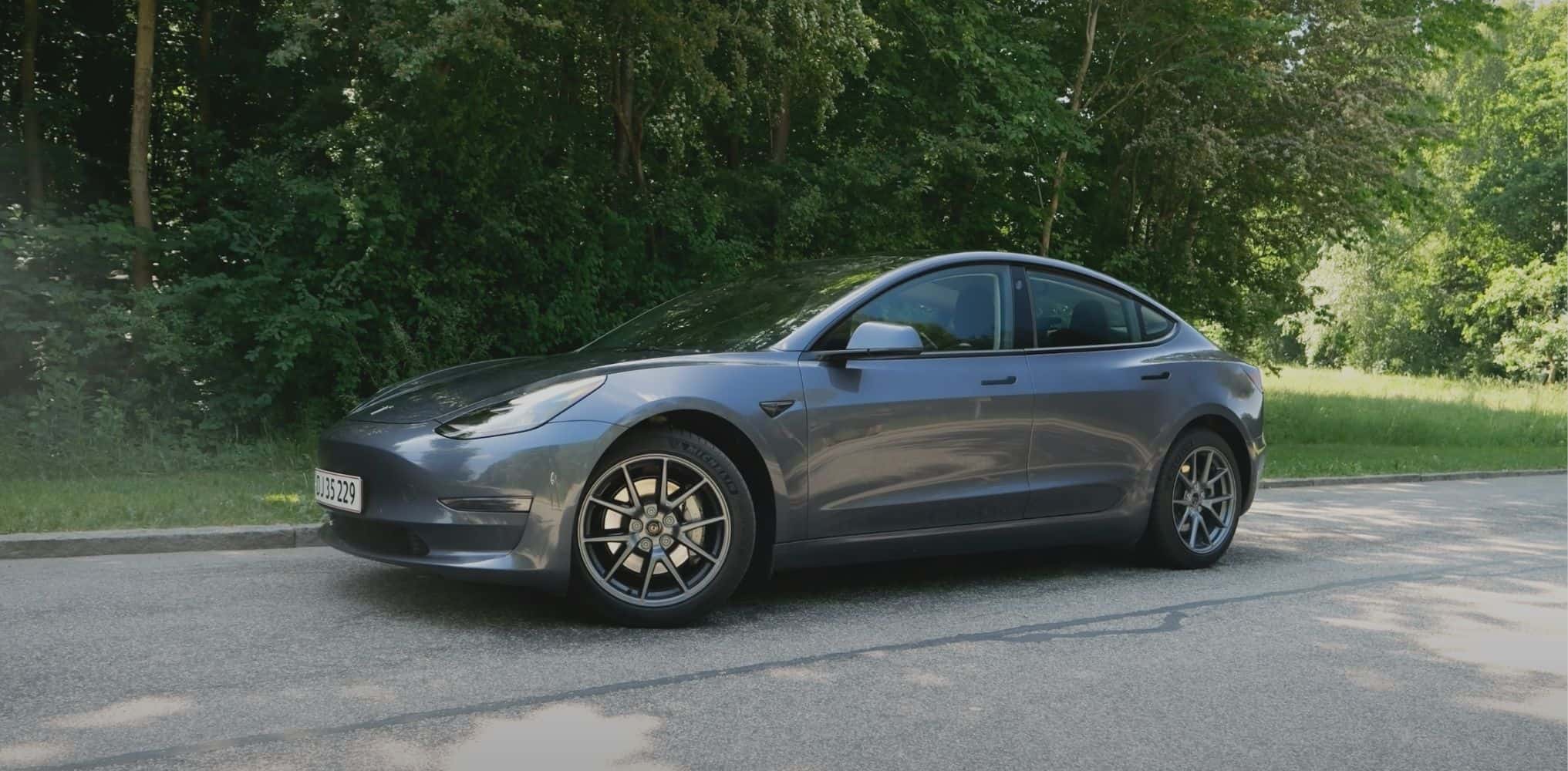 Teslafesten! Vi kører i Tesla Model 3